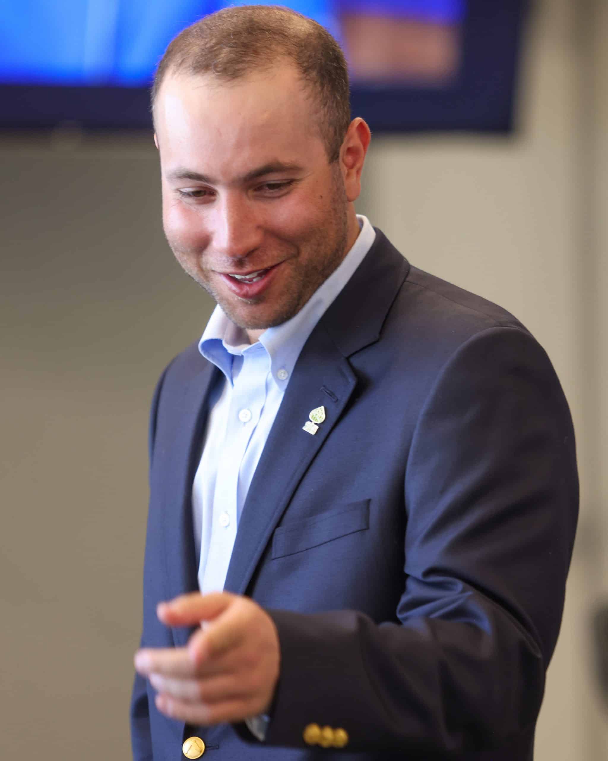 Change of the guard for Aspen City Council as Guth, Rose sworn in ...